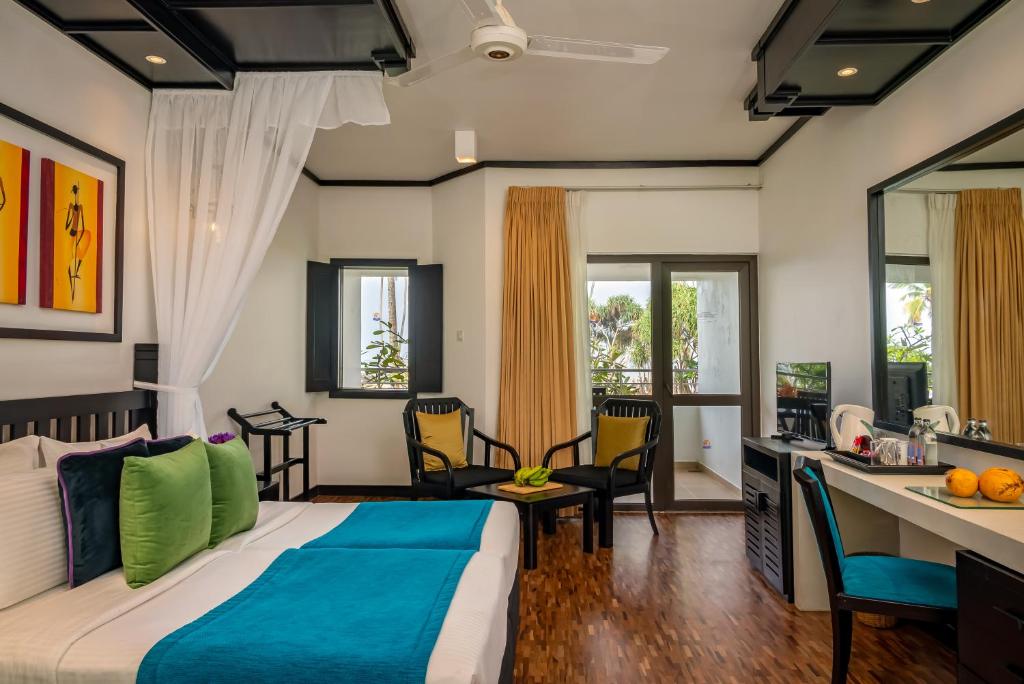 Tangerine Beach Hotel - Luxury Hotel in Kalutara, Sri Lanka