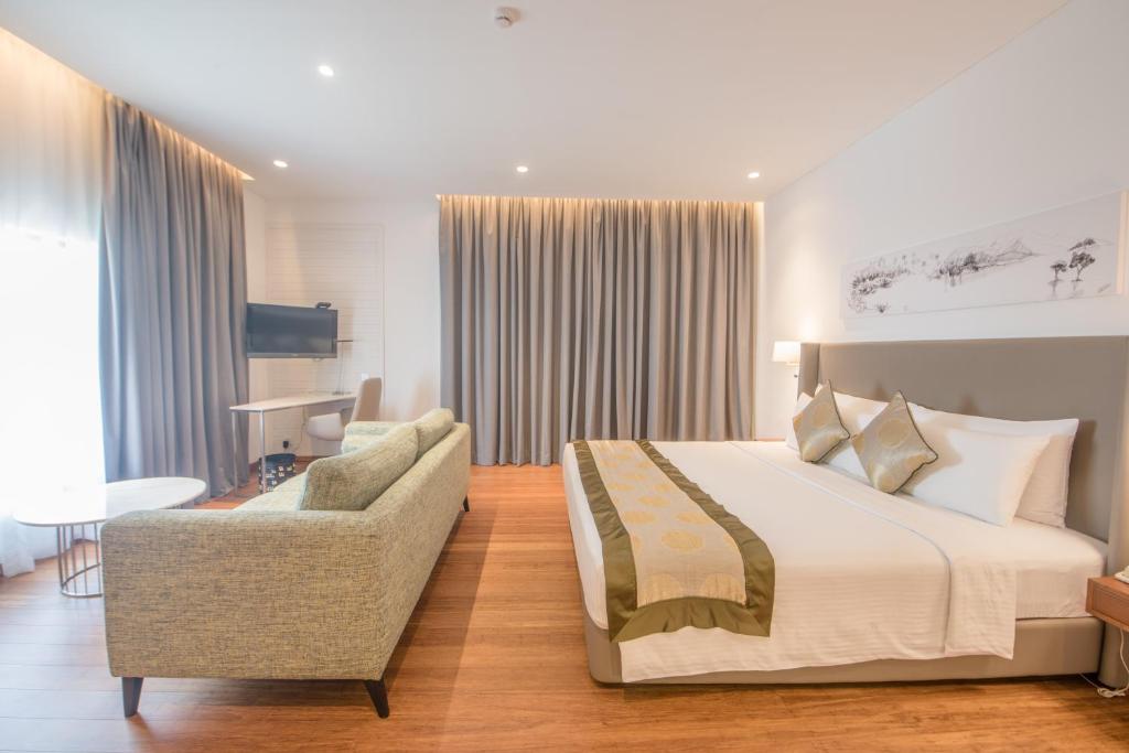 Vivanta Colombo, Airport Garden - Luxury Hotel in Negombo, Sri Lanka